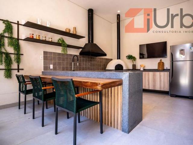 Pronto para morar à venda em Perdizes 180m², 4 suítes, à poucos minutos do Parque da Água Branca