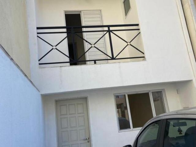 Pronto para morar! Sobrado 2 dorms 1 suíte, potencial para 3º quarto