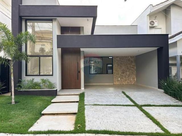 Pronta para Morar: Casa Térrea Moderna no Condomínio Horizontes Sorocaba