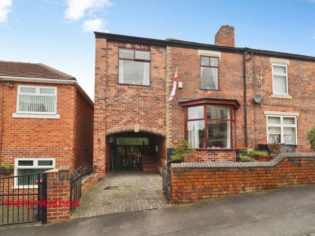 4 Bedroom Property