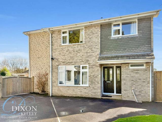 4 Bedroom Detached House