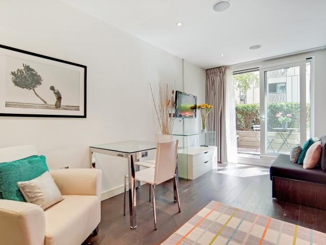 property to let in Bramah House, 9 Gatliff Road, Grosvenor Waterside, SW1W £2,275 pcm