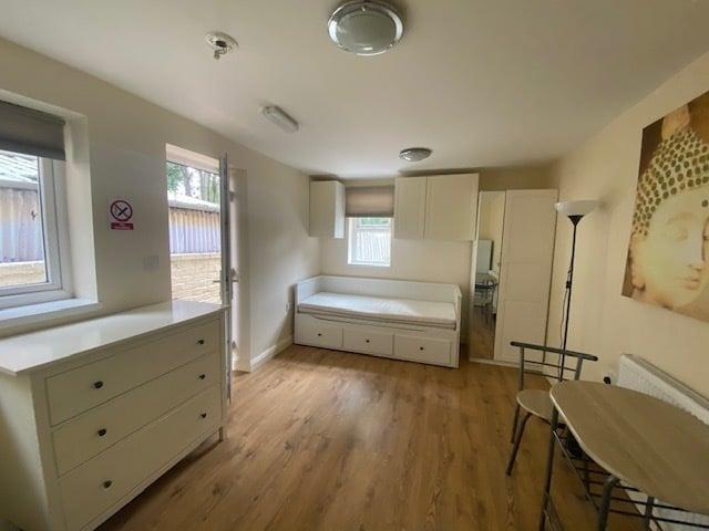 property to let in Leicester Street, Wolverhampton £575 pcm