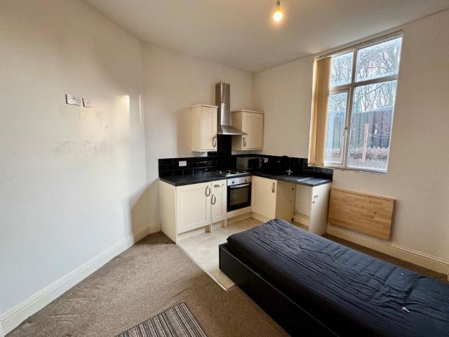 property to let in Pershore Road South, Kings Norton, B30 £675 pcm