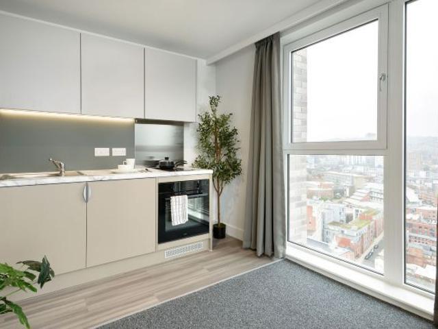 property to let in True sky studio, True Sheffield, 12 Tenter Street, Sheffield, S1 4XF £988 pcm