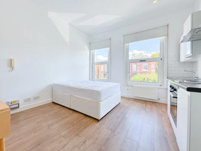 property to rent manstone road, kilburn, nw2 | flat through abacus estates