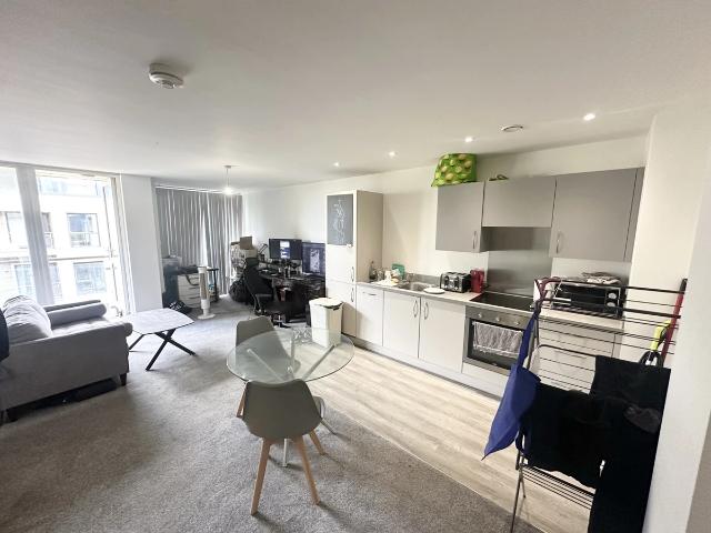 Property To Rent Adelphi Street, Salford, M3 | Apartment through Edward Carter Properties