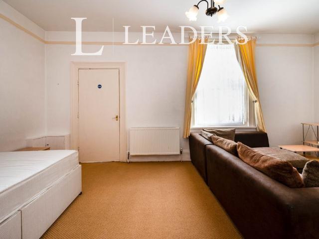 property to rent Albany Road, Southsea, Hampshire, PO5