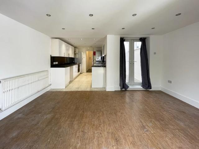 property to rent ariel road, west hampstead, nw6 | 2 bedroom flat through abacus estates