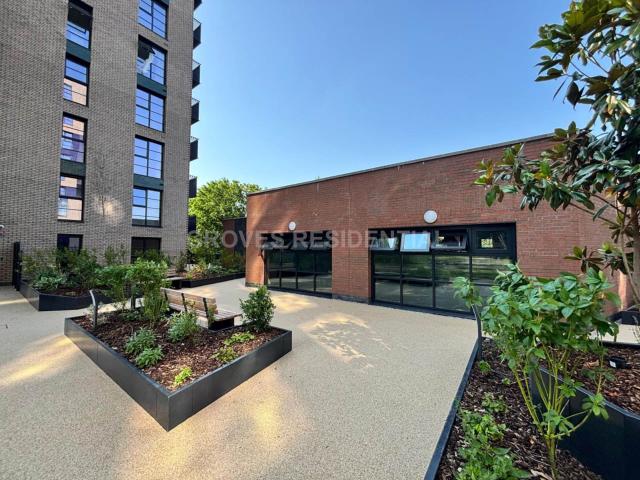 Property To Rent Burlington Road, New Malden Groves Residential ID 4085