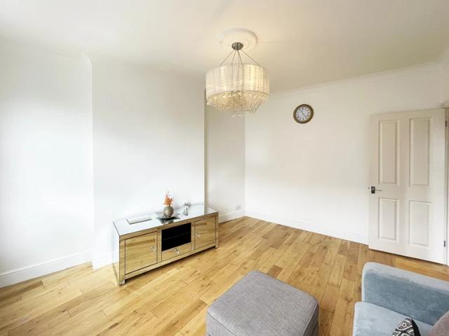 property to rent chamberlayne road, kensal rise, nw10 | 1 bedroom flat through abacus estates