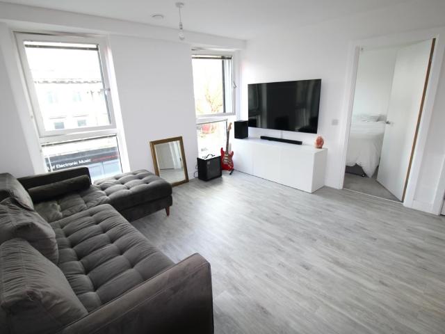 Property To Rent Chapel Street, Salford, M3 | 1 Bedroom Apartment through Edward Carter Properties