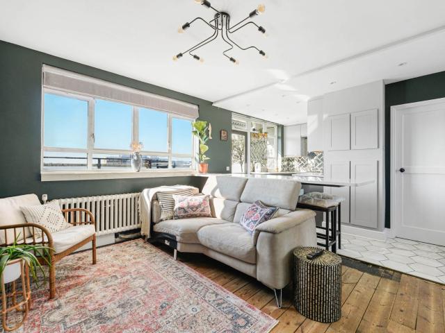 Property To Rent Churchill Gardens, Pimlico, SW1V Hogarth Estates ID 10000567