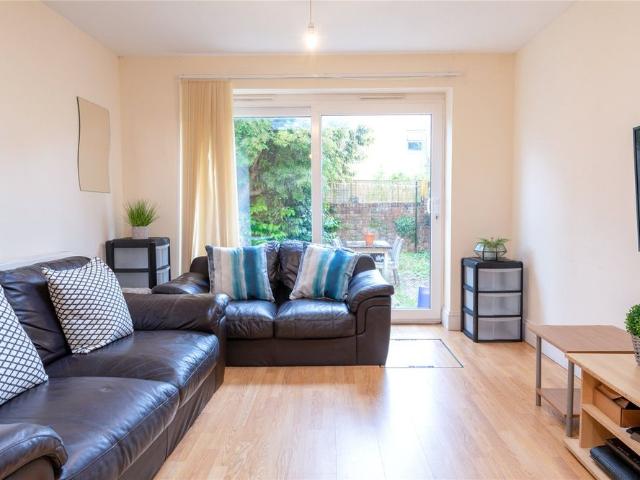 property to rent Courtenay Street, Cheltenham, Gloucestershire, GL50