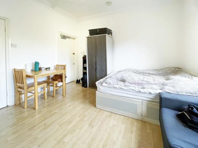 property to rent finchley road, hampstead, nw3 | flat through abacus estates