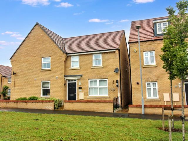 Property To Rent Fitz Hugh Crescent, Milton Keynes Hillyards Estate Agents ID 5665
