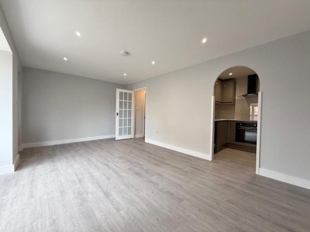 Property To Rent Frobisher Road, Erith, DA8 | Studio through CKB Estate Agents