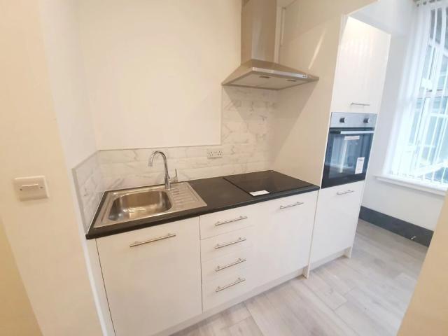 Property To Rent Hardshaw Street, St. Helens, WA10 | 1 Bedroom Apartment through Little Estate Agents