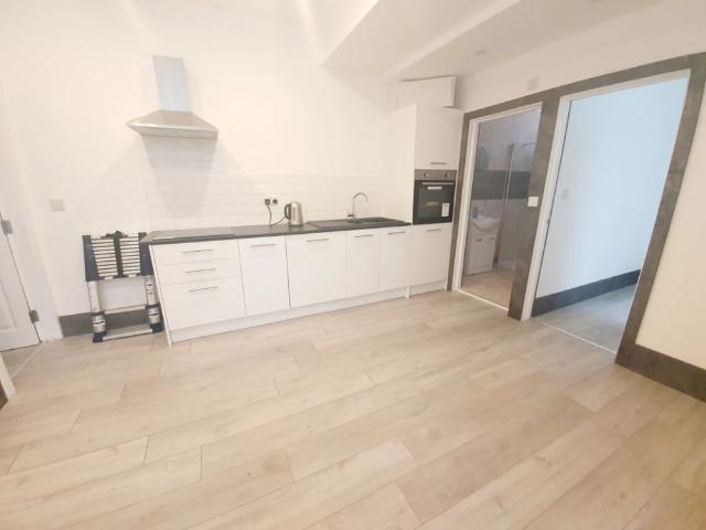Property To Rent Hardshaw Street, St. Helens, WA10 | 2 Bedroom Apartment through Little Estate Agents