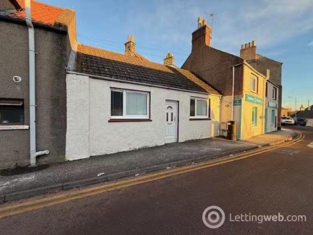 Property to rent in Main Street, Leuchars, Fife