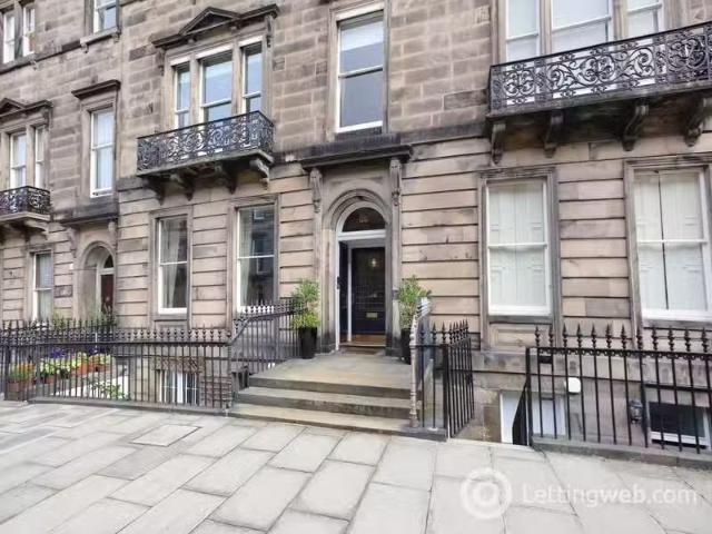 Property to rent in Manor Place, Edinburgh