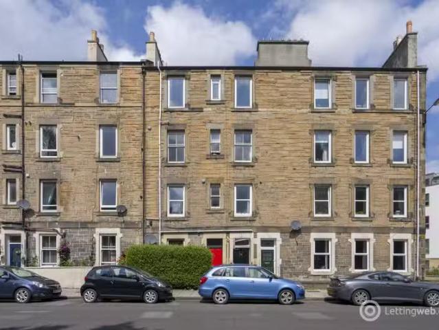 Property to rent in Marionville Road