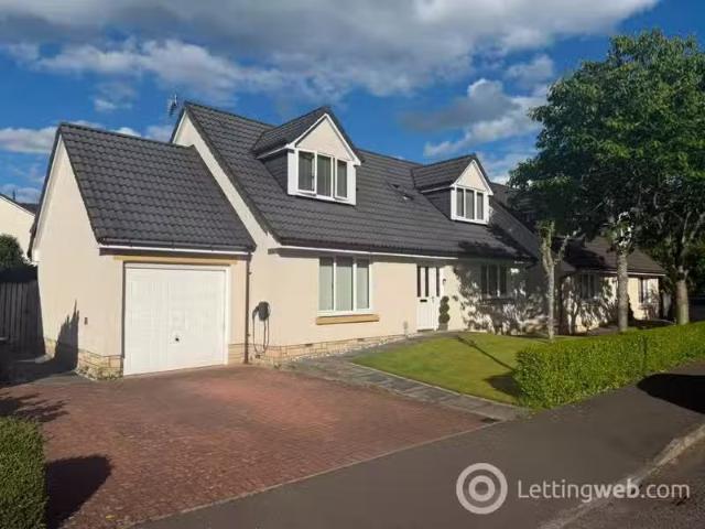 Property to rent in Maxtone Court, Luncarty, Perth, PH1 3FF