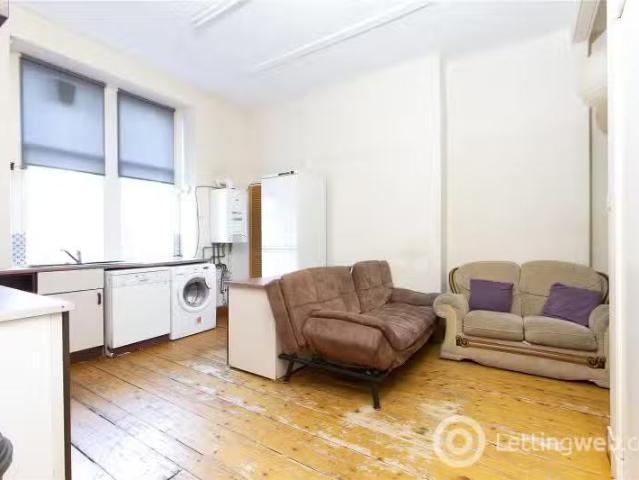 Property to rent in Maxwell Street, Edinburgh, EH10