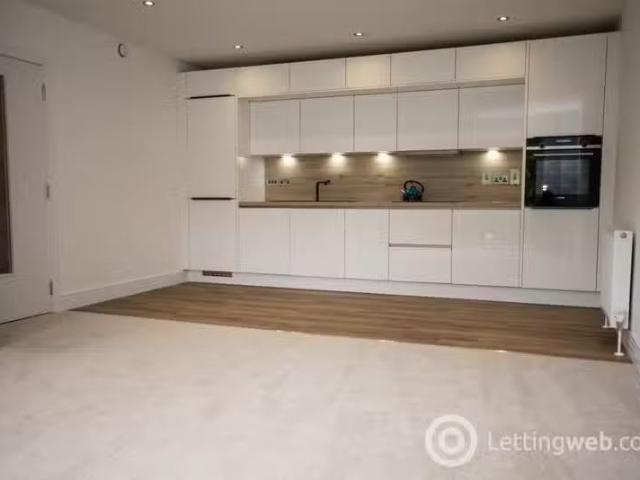 Property to rent in Maybaird Gardens South, Cornhill, Aberdeen.