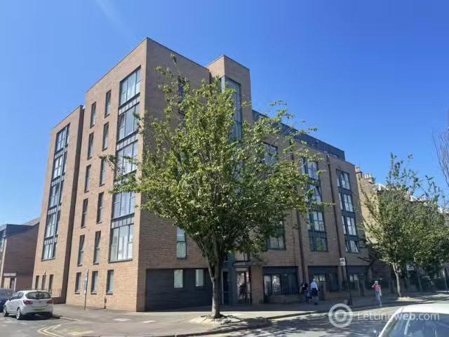 Property to rent in Mc Donald Road, Edinburgh