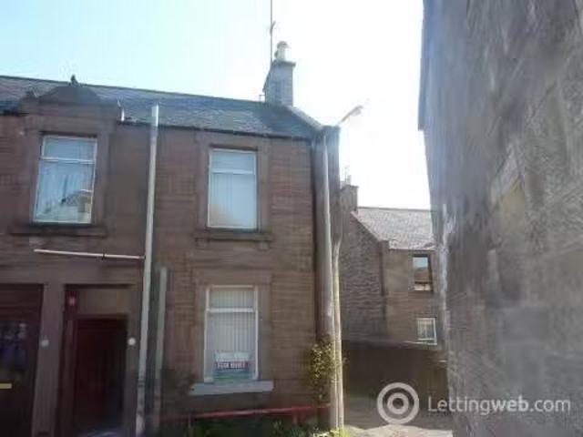 Property to rent in Mc Gregor Street