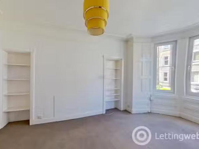 Property to rent in Meadowbank Crescent, Edinburgh, EH8