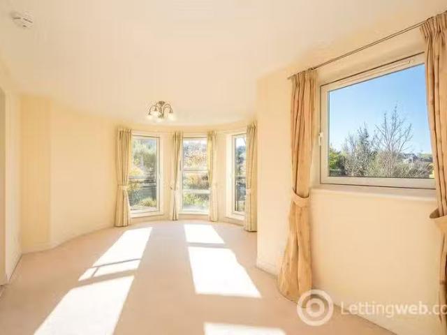 Property to rent in Meggetland View, Edinburgh, EH14