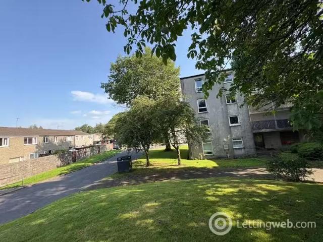 Property to rent in Medlar Road, Abronhill, Cumbernauld, G67 3AQ