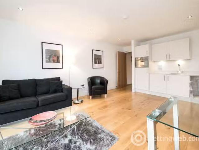 Property to rent in MELVIN WALK, EDINBURGH, EH3