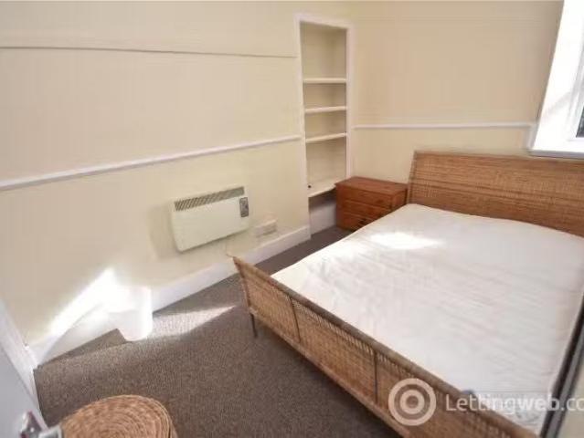 Property to rent in Menzies Road, TFR, Torry, Aberdeen, AB11