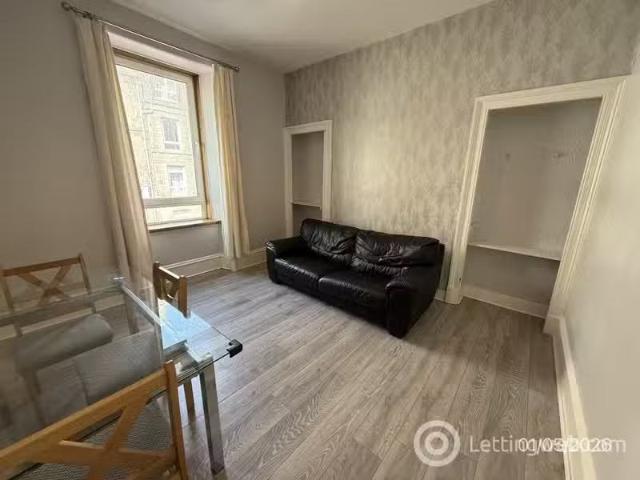 Property to rent in Menzies Road, First Floor Right, AB11