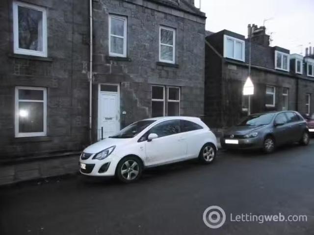 Property to rent in Merkland Road, City Centre, Aberdeen, AB24.