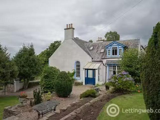 Property to rent in Merlin Cottage