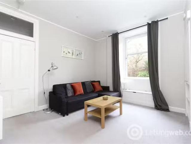 Property to rent in Millar Place, Edinburgh, EH10