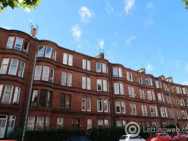 Property to rent in Minard Road, Shawlands