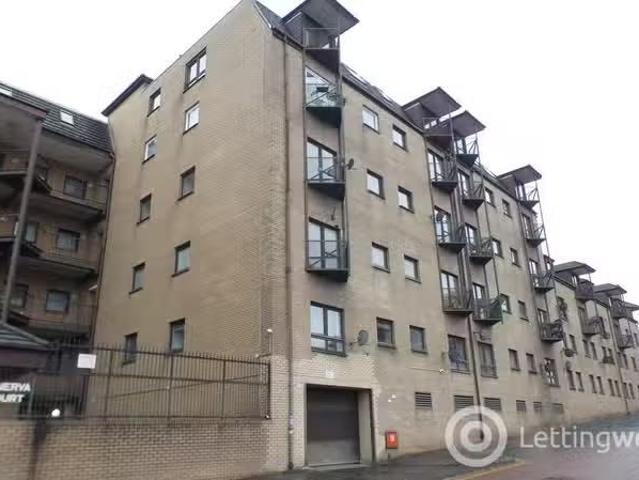 Property to rent in Minerva Court, Glasgow, G3 8EH