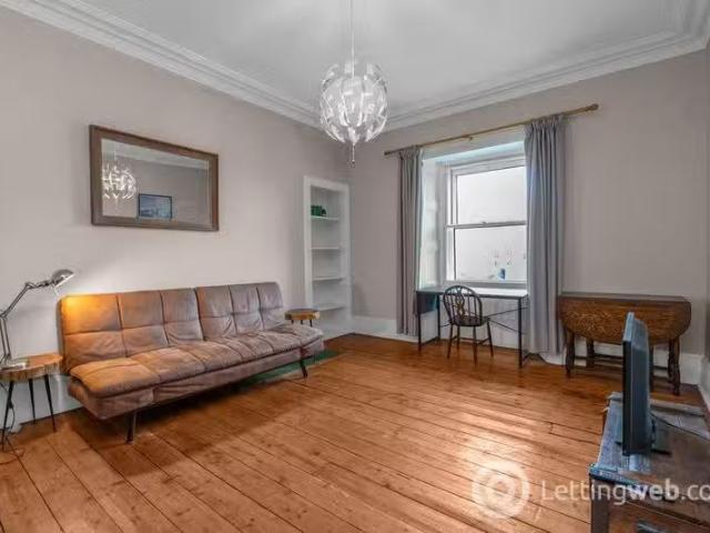 Property to rent in Montague Street, The Pleasance, Edinburgh.