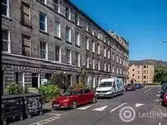 Property to rent in Montague Street, Edinburgh, EH8