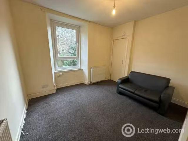 Property to rent in Morgan Street, Dundee