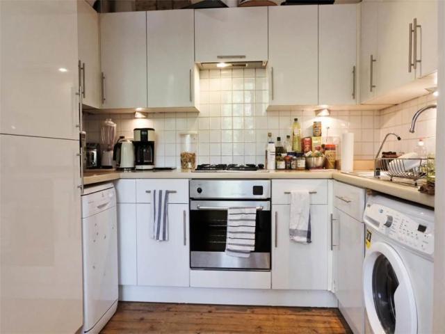 Property to rent in New Town, EH3, Fettes Row properties 571315