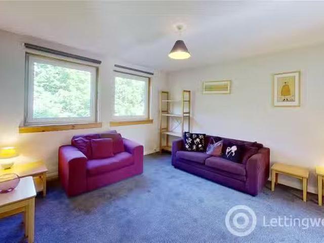 Property to rent in New Johns Place, Edinburgh, EH8