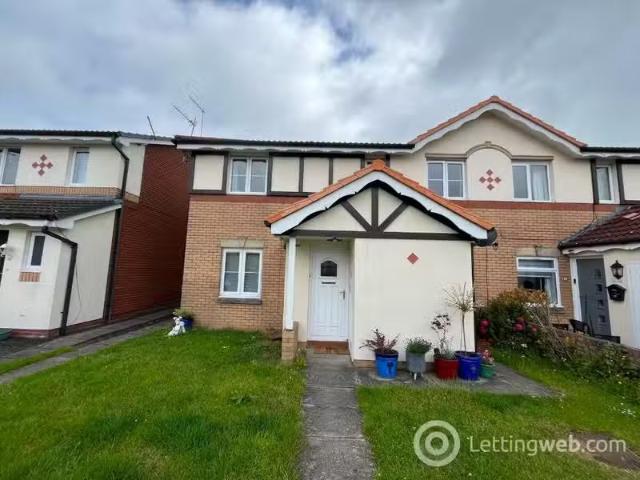 Property to rent in Nicol Place, broxburn, EH52 6GY