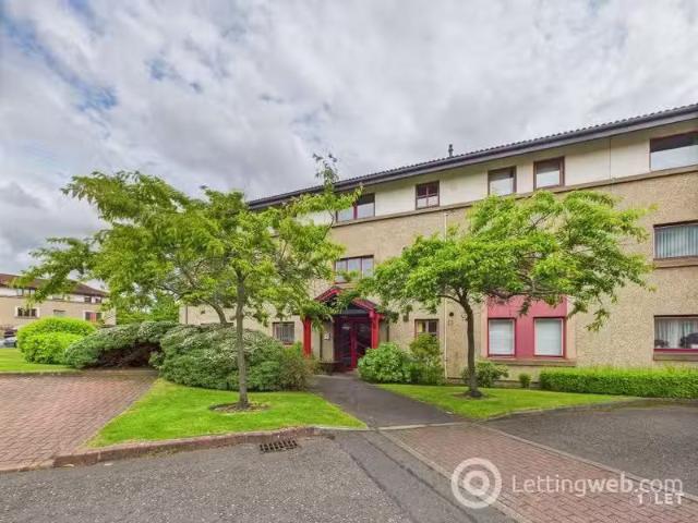 Property to rent in North Werber Place, Fettes, Edinburgh, EH4.