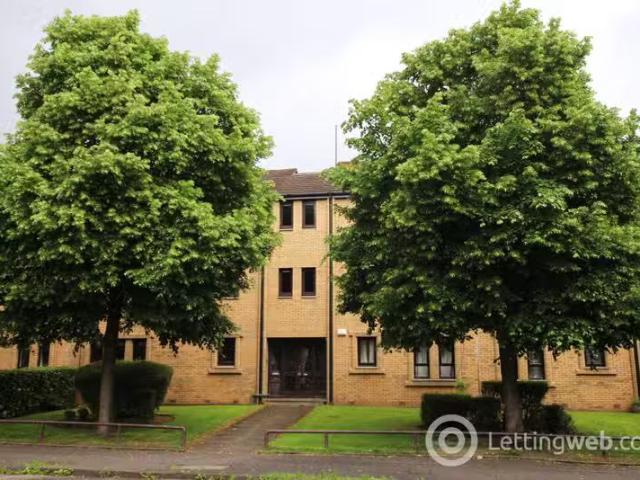 Property to rent in North Woodside Road, Kelvinbridge, Glasgow.